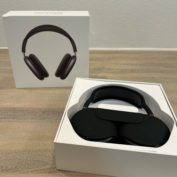 Apple | Headphones | Airpod Maxx Space Gray | Poshmark